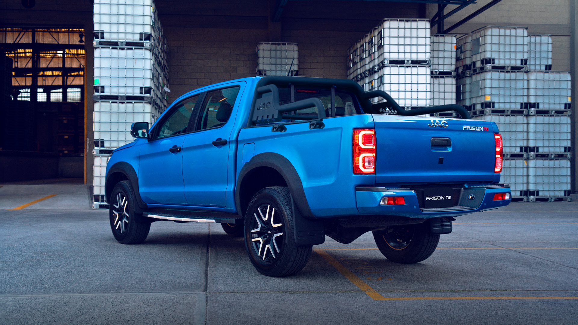 Frison T8 2025 | Pickup | Sal y vive la aventura | JAC México